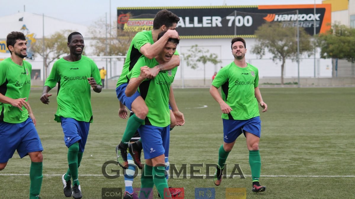 El CD Almoradí cumplió como equipo con hechuras de promoción - Golsmedia