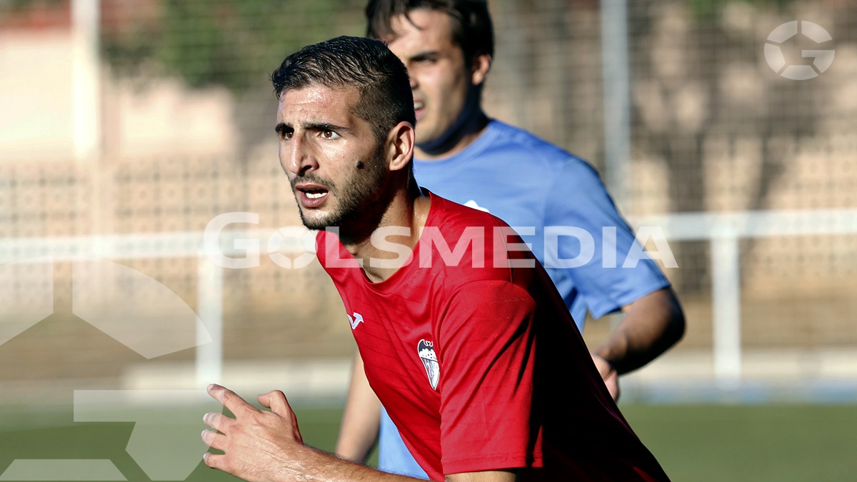 More y Nico Reyes entre los nombres confirmados por el Requena - Golsmedia