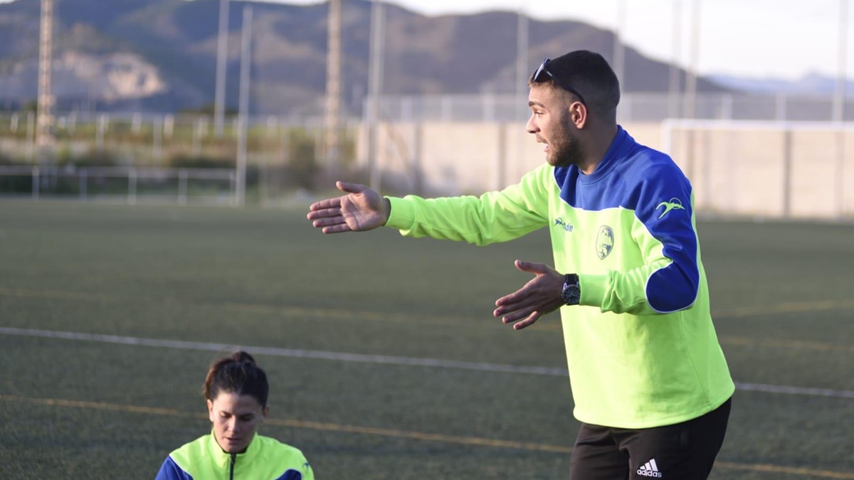 ENTREVISTA | Toni Huerta: "El objetivo del Biensa es ganar semana tras semana y saber competir ...