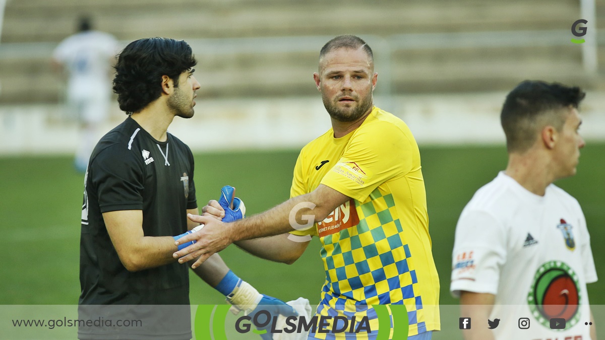 Dos jugadores del CD Tháder tomarán la presidencia del club - Golsmedia