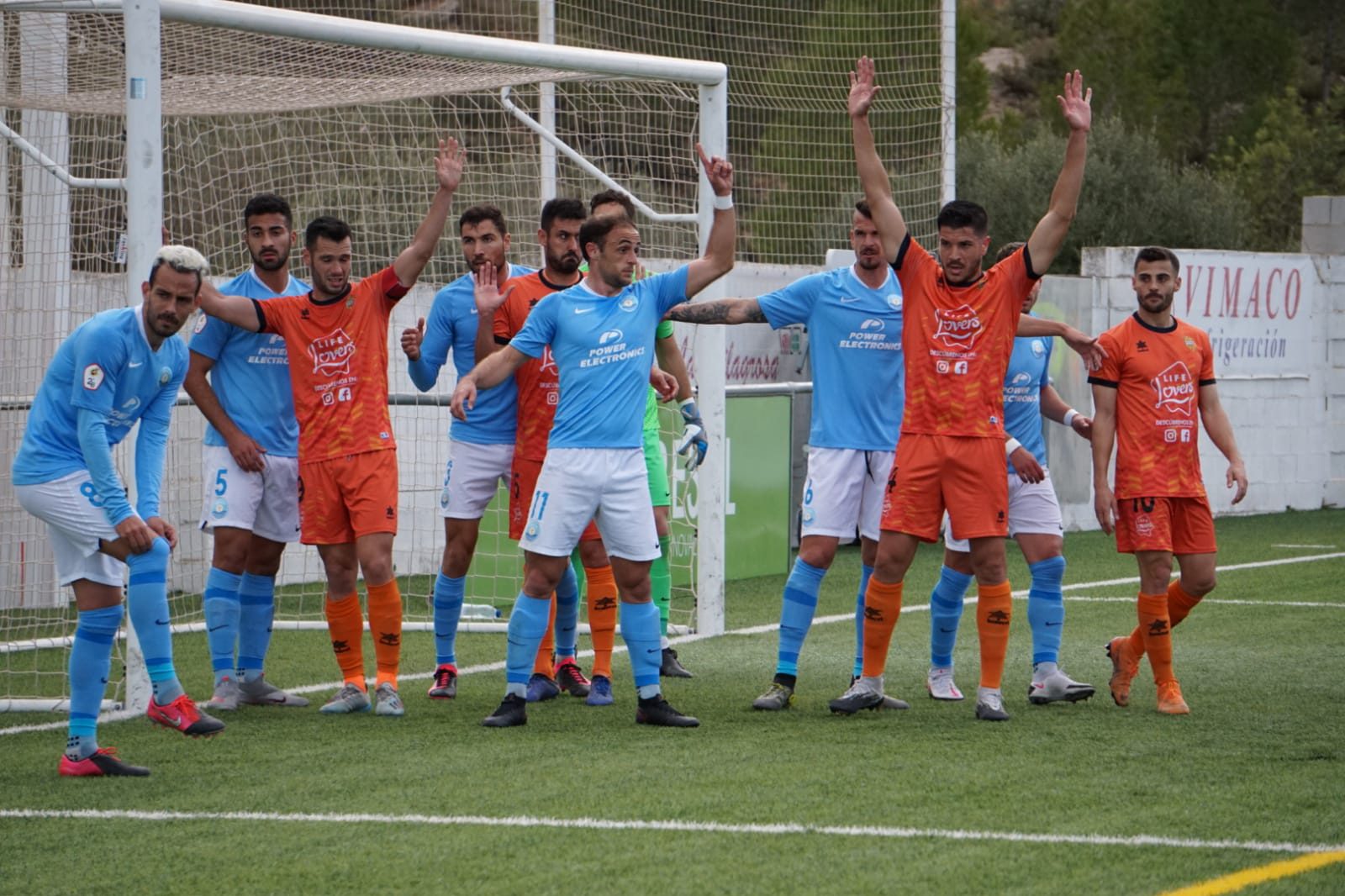 El Atzeneta UE alarga su racha ante el líder Ibiza - Golsmedia