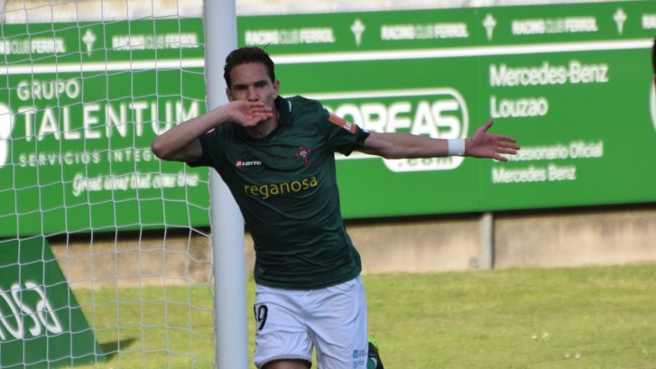 El Racing Ferrol asesta un golpe a la lucha por el ascenso a Primera ...