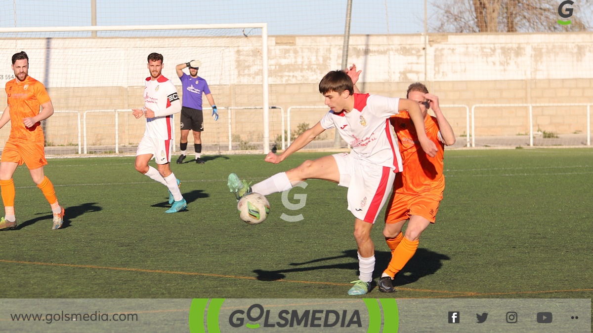 CRÓNICA PREF. Gº III | CE La Font D’en Carròs y UD Canals frenan sus ...