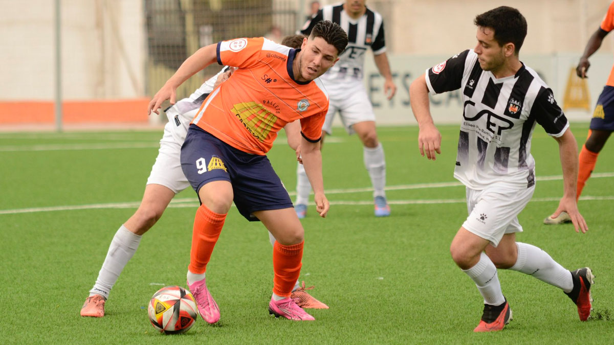 Reparto de un punto entre CD Soneja y UD Castellonense - Golsmedia