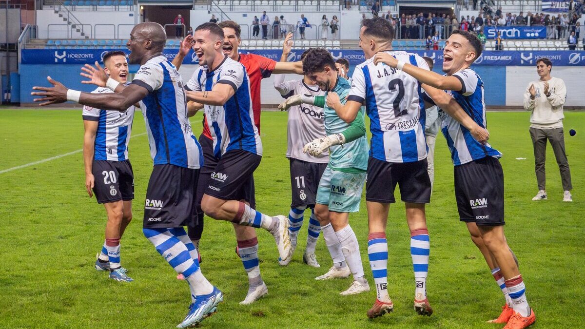 Babín guía al Real Avilés Industrial a la zona alta de la tabla - Golsmedia